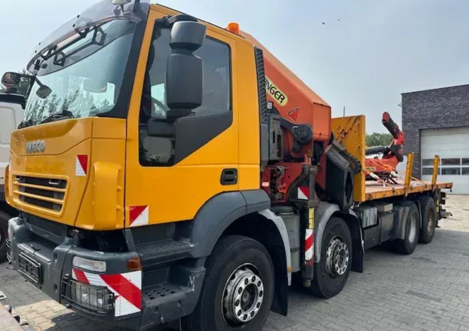 Iveco410+Palfinger PK56002e - MK Cranes